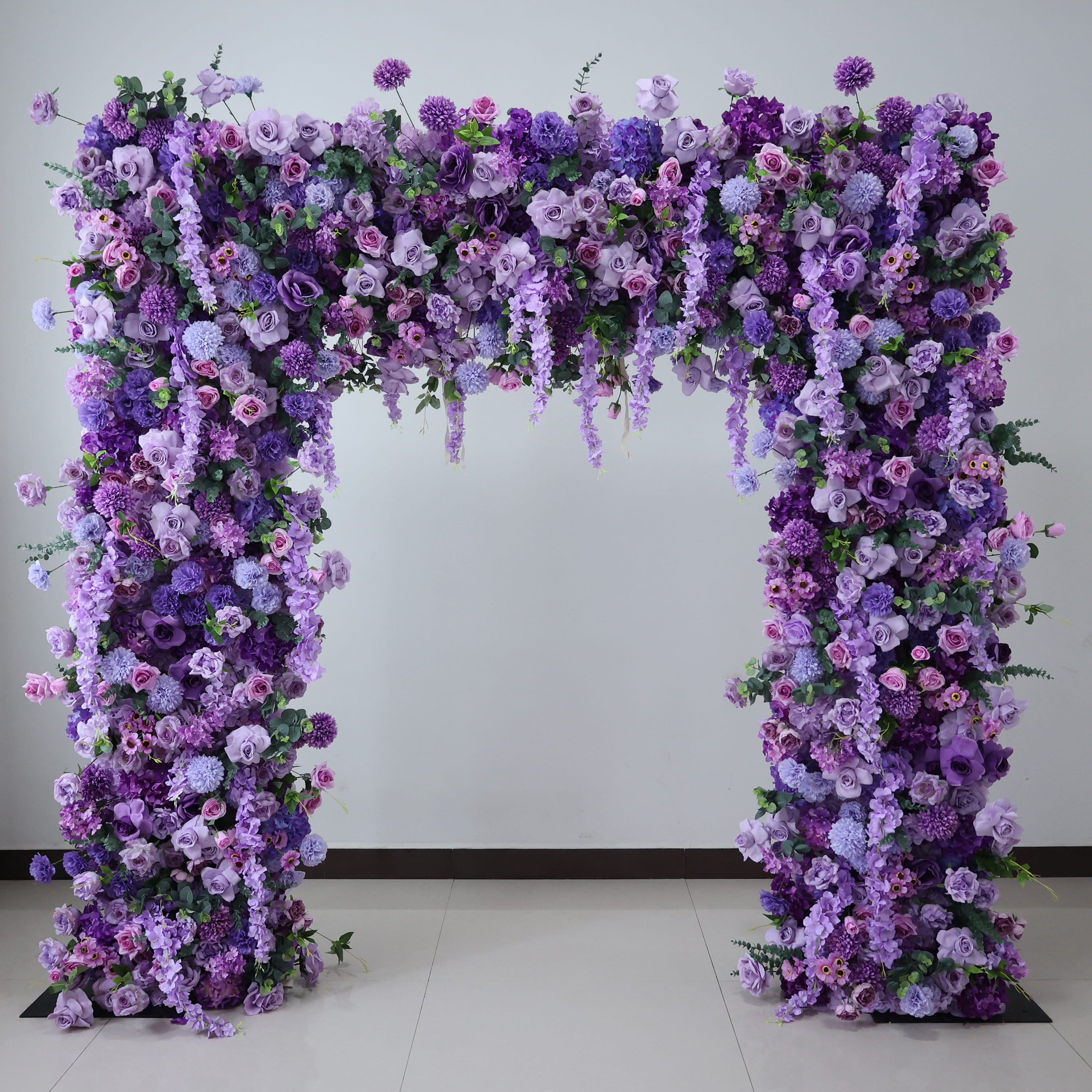 Valar Lavender Elegance – A Lavish Display of Purple Blooms in an Arti